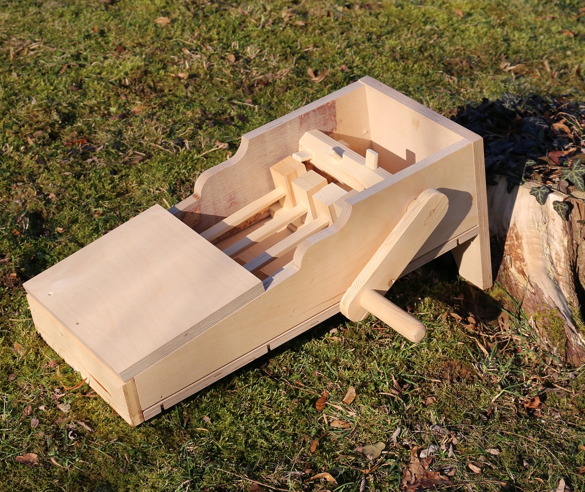 Ratschenbaukurs für Ministranten und Ministrantinnen - Bayern mittendrin